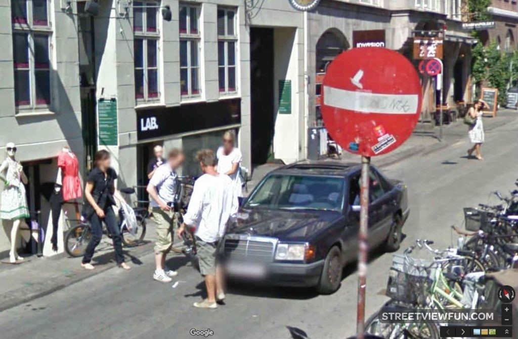 Bicycle accident in Copenhagen - STREETVIEWFUN