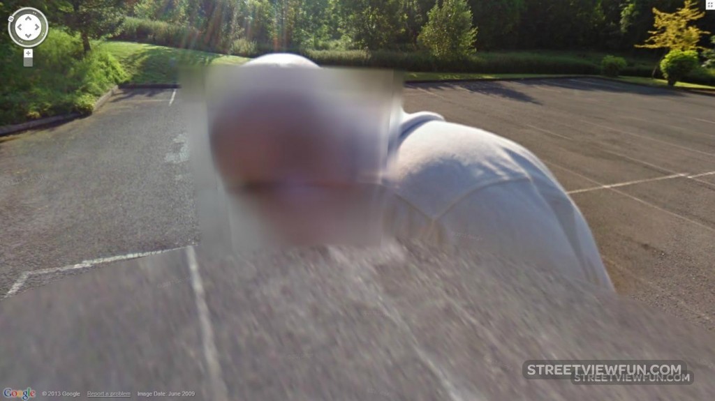 Google Street View camera gets a clean - STREETVIEWFUN