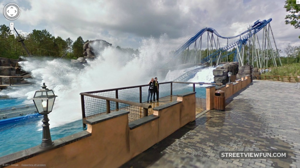 Getting wet - StreetViewFun