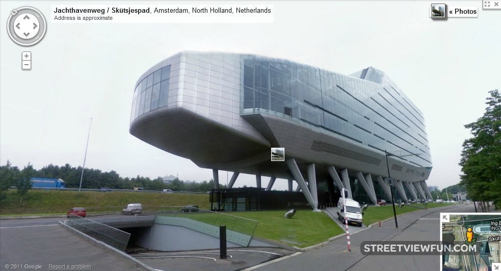 The Amazing Shoe Building – StreetViewFun