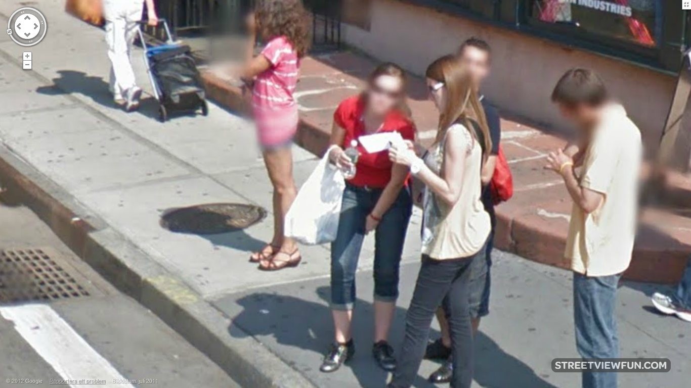 Itching - STREETVIEWFUN