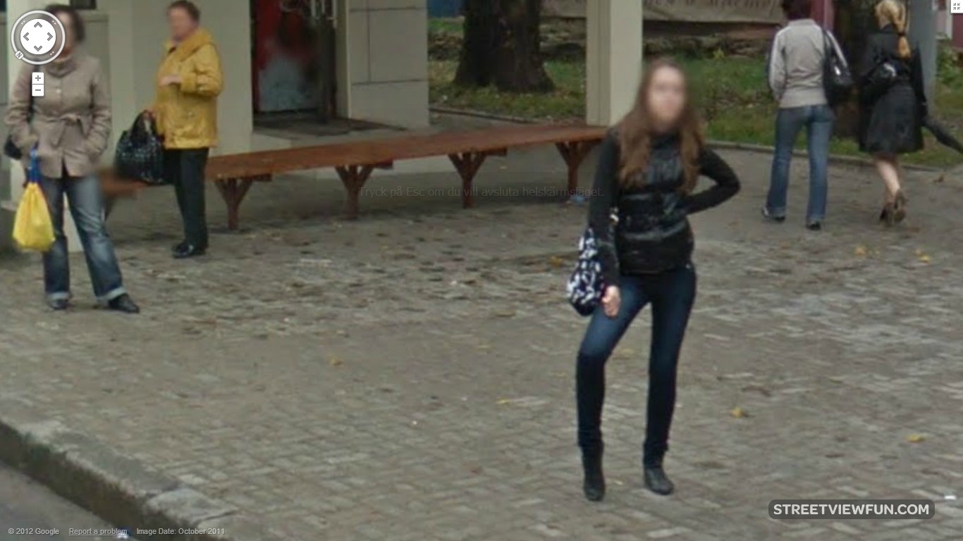 Ukainian girl posing for google - STREETVIEWFUN