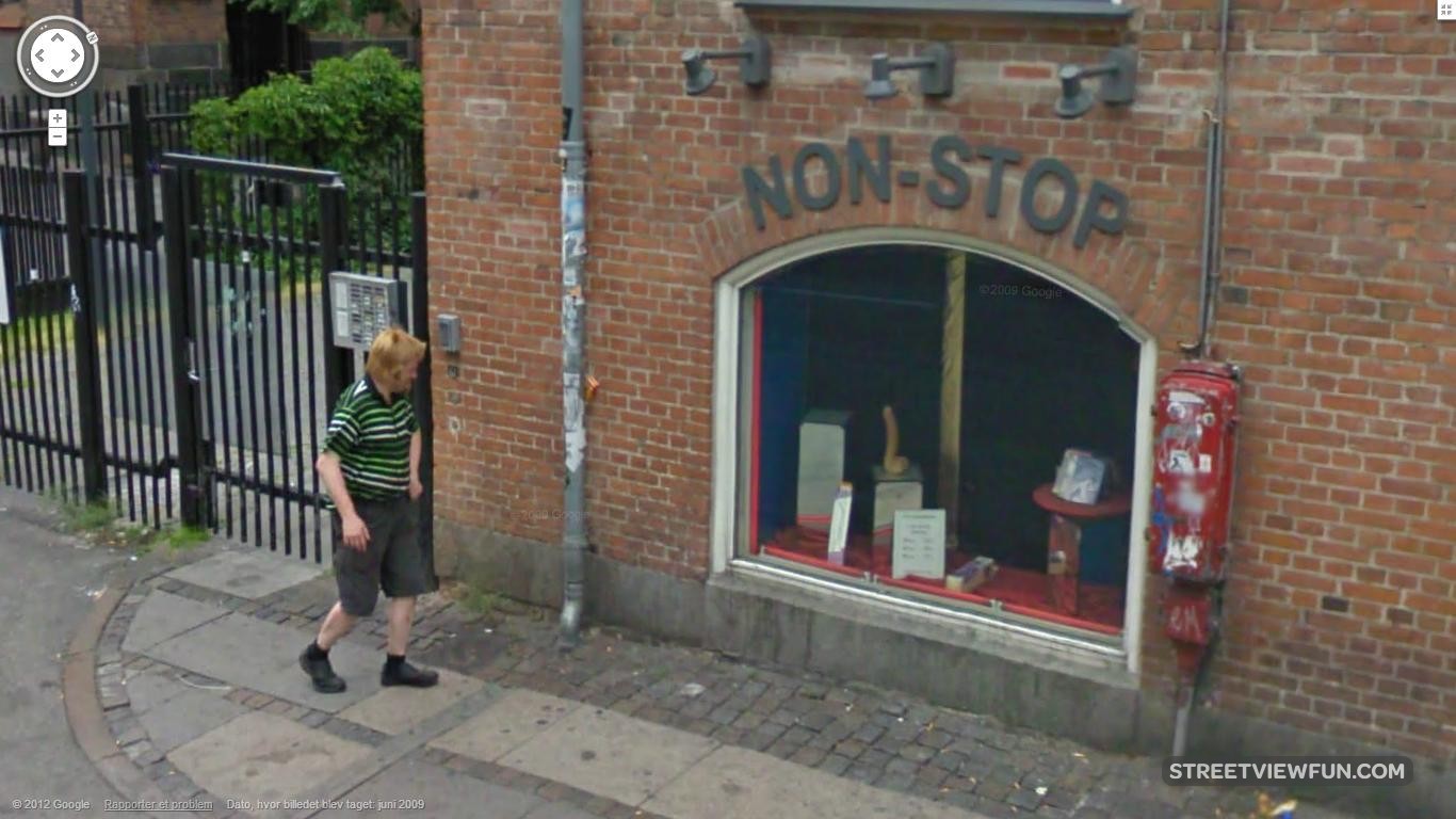Non-stop - STREETVIEWFUN