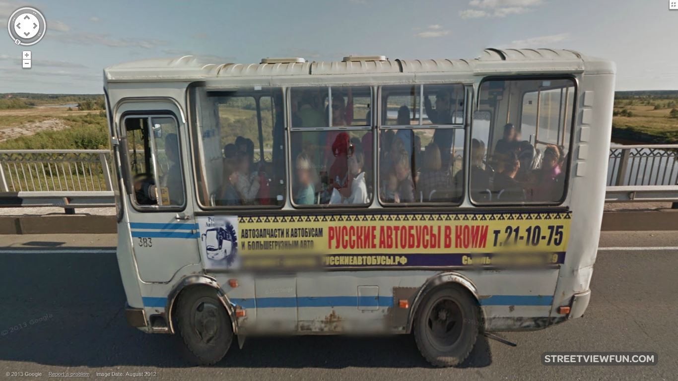 This bus looks funny - STREETVIEWFUN