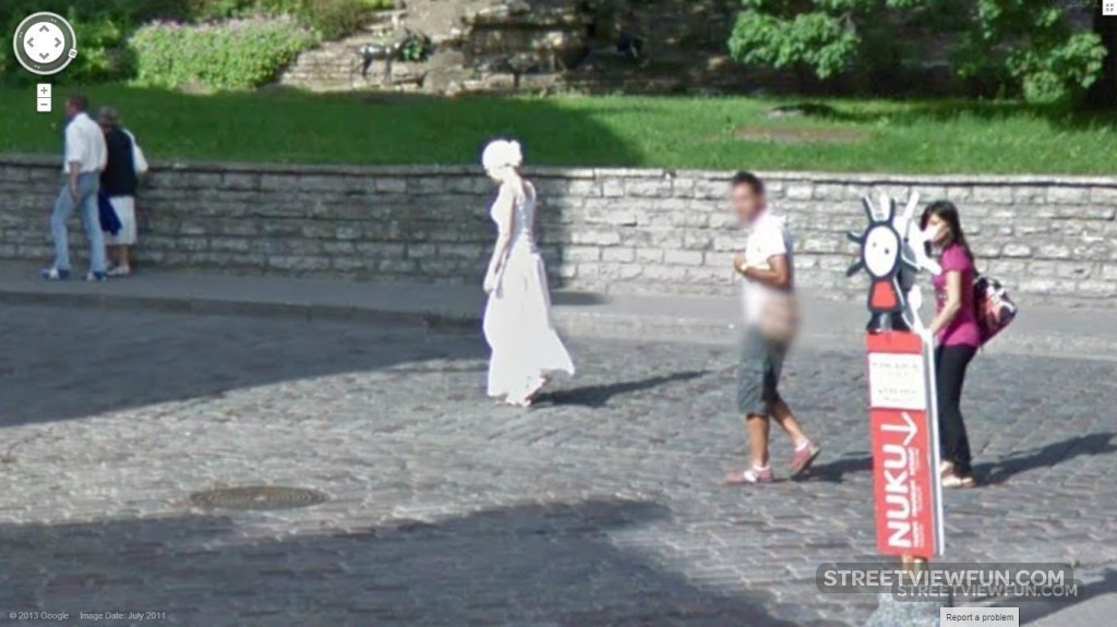 Is that a ghost? - STREETVIEWFUN