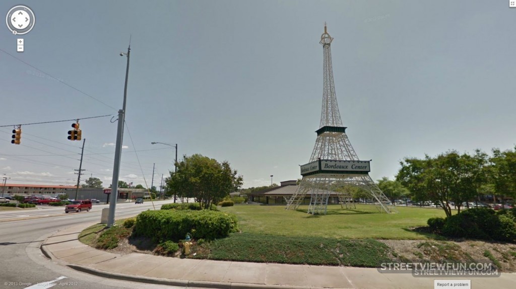 Eiffel Tower in North Carolina - STREETVIEWFUN