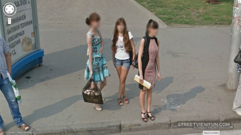 Russian girls - STREETVIEWFUN