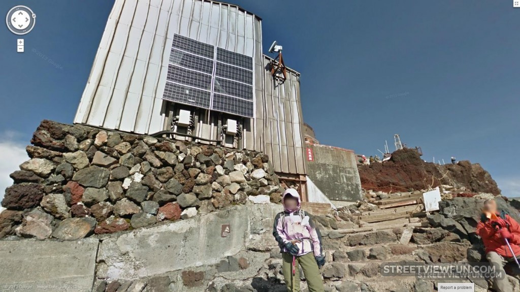 Google Street View now lets you climb Mount Fuji - STREETVIEWFUN
