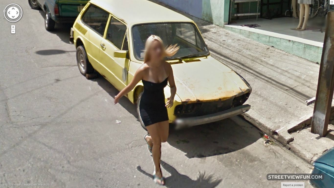 That dress never looked so good - STREETVIEWFUN