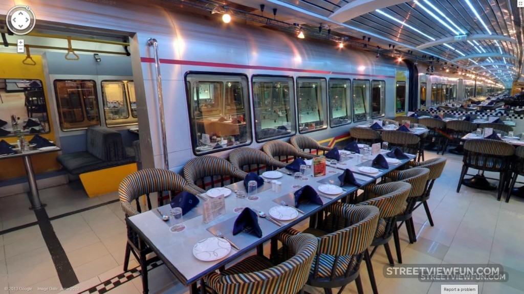 Metro restaurant in Hyderabad, India - STREETVIEWFUN