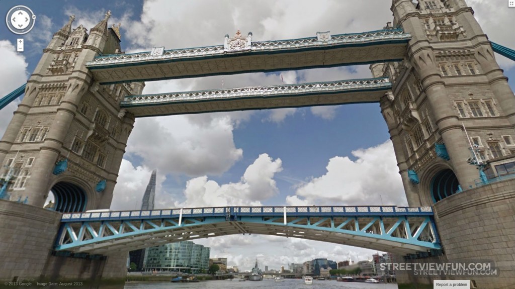 Sail down river Thames using Google Street View - STREETVIEWFUN