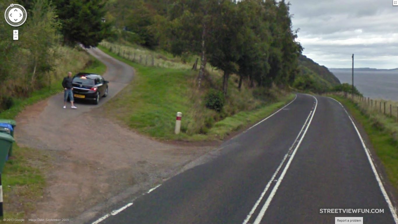 The Stig revealed by Google Street View - STREETVIEWFUN
