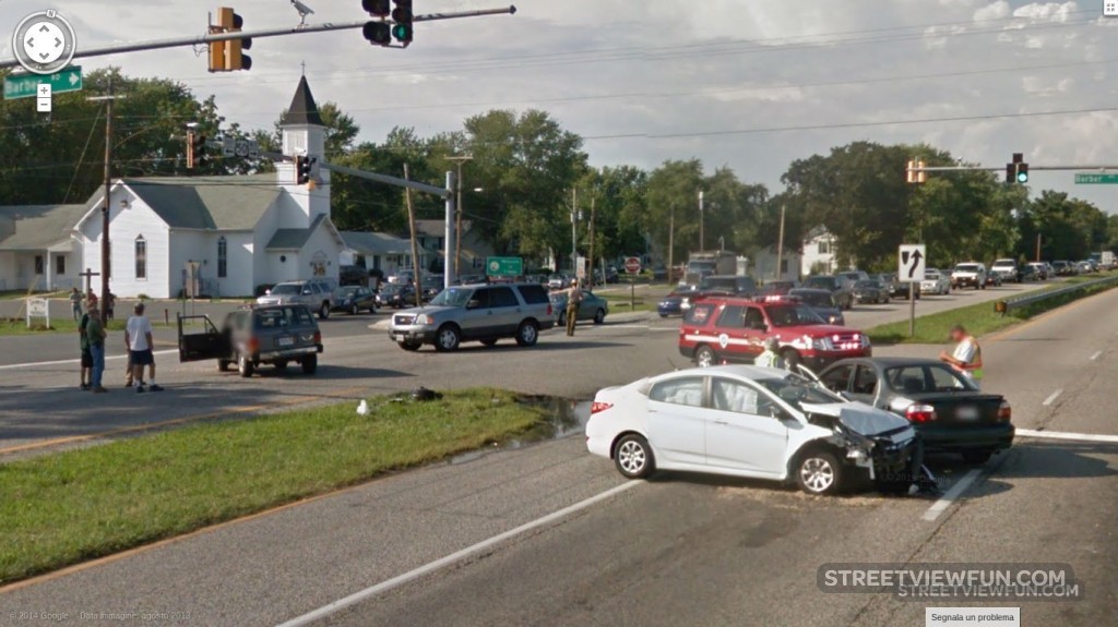 Car accident - STREETVIEWFUN
