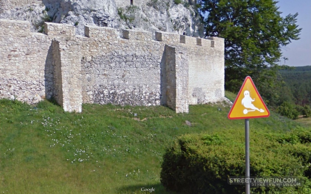 Ghost warning - STREETVIEWFUN