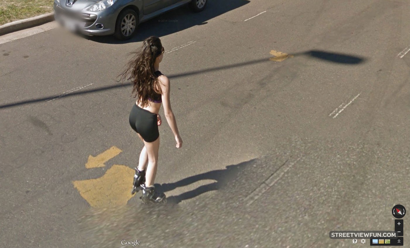 Rollergirl – StreetViewFun