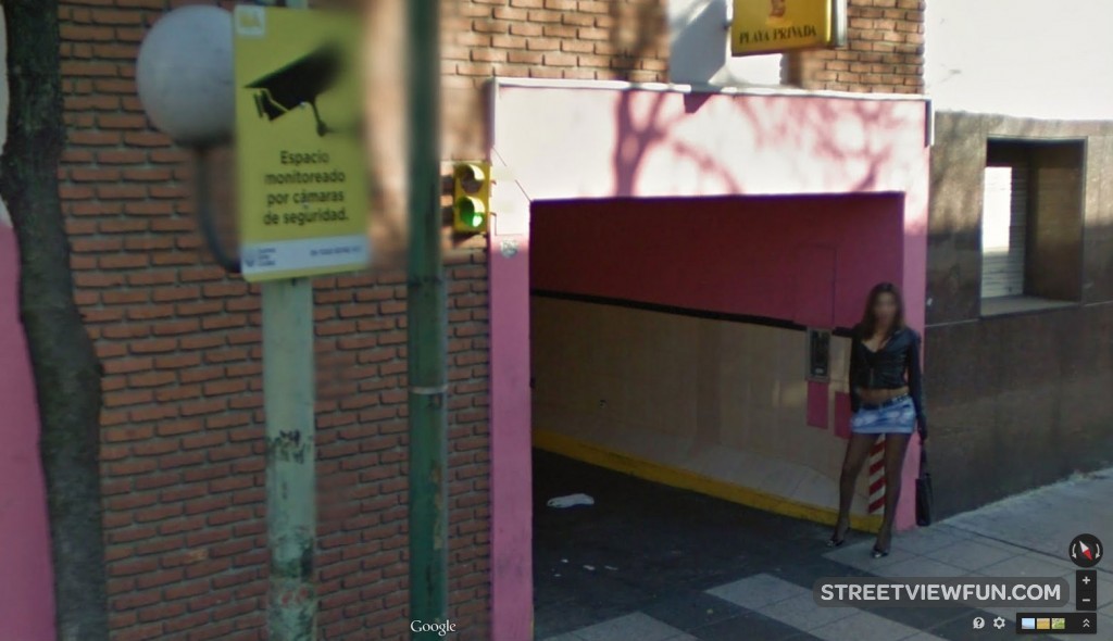 Waiting – STREETVIEWFUN