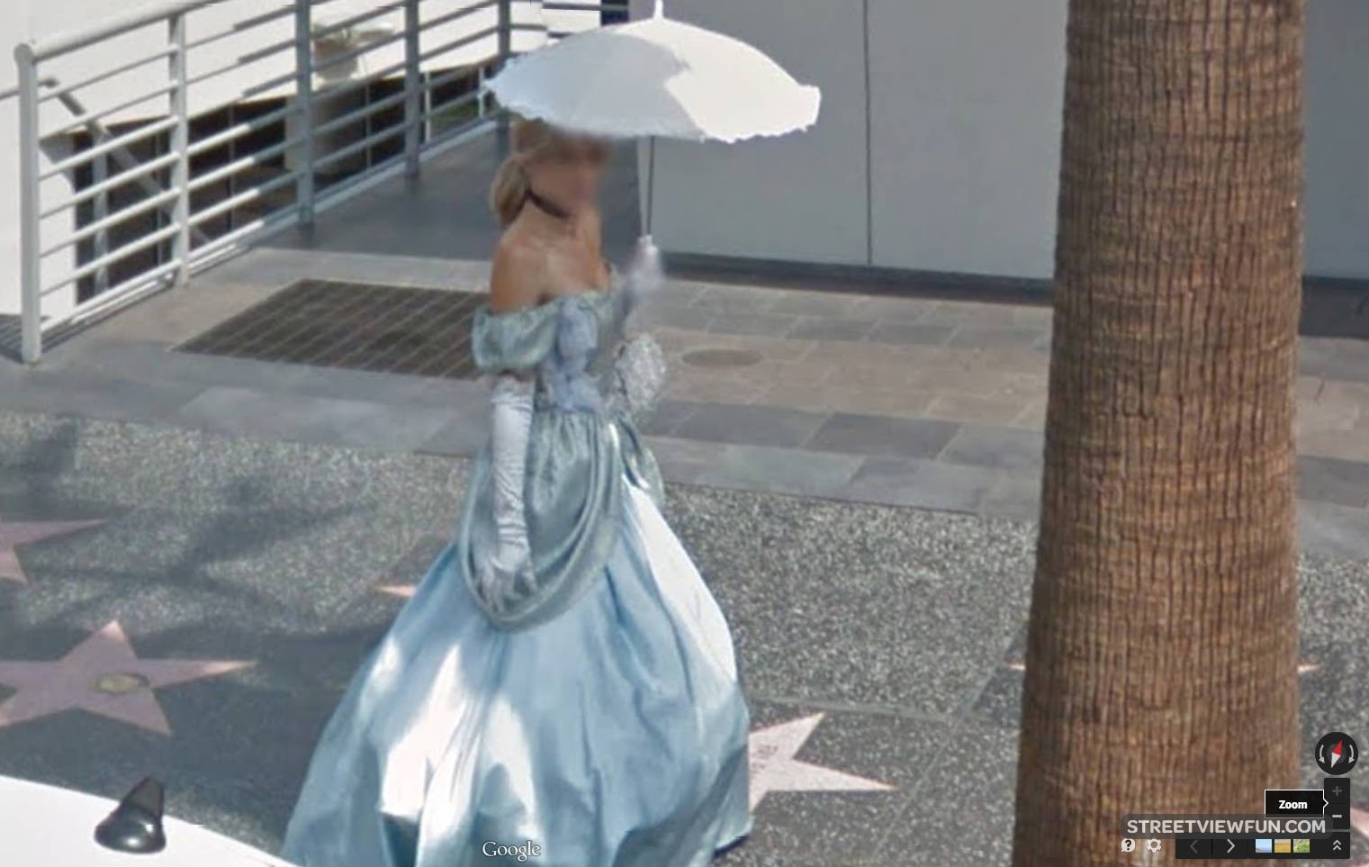 Modern lady - STREETVIEWFUN