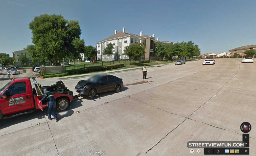 What happened here? - STREETVIEWFUN