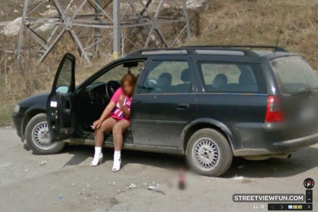 Waiting... - STREETVIEWFUN