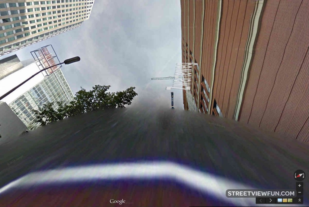Streetview driver hits pole? - STREETVIEWFUN