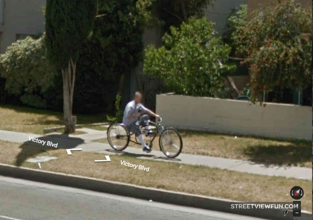 Inconvenient bicycle - STREETVIEWFUN