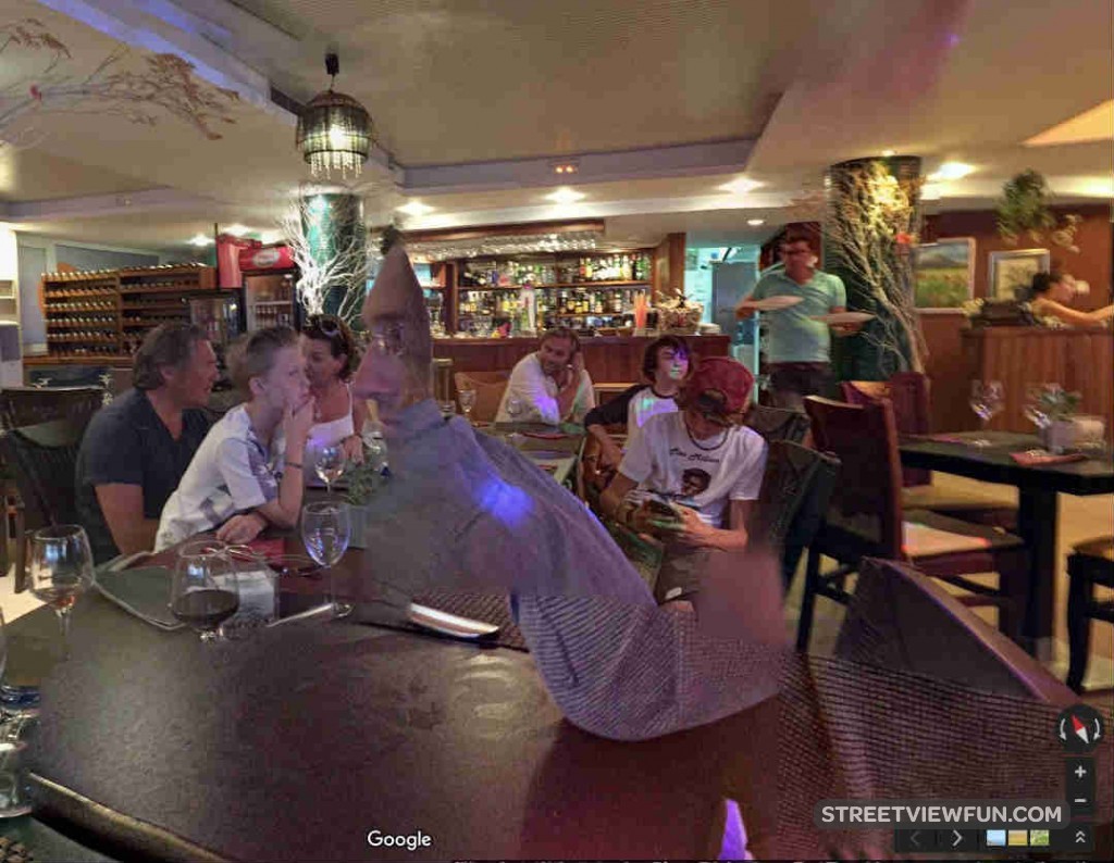 Worm man - STREETVIEWFUN