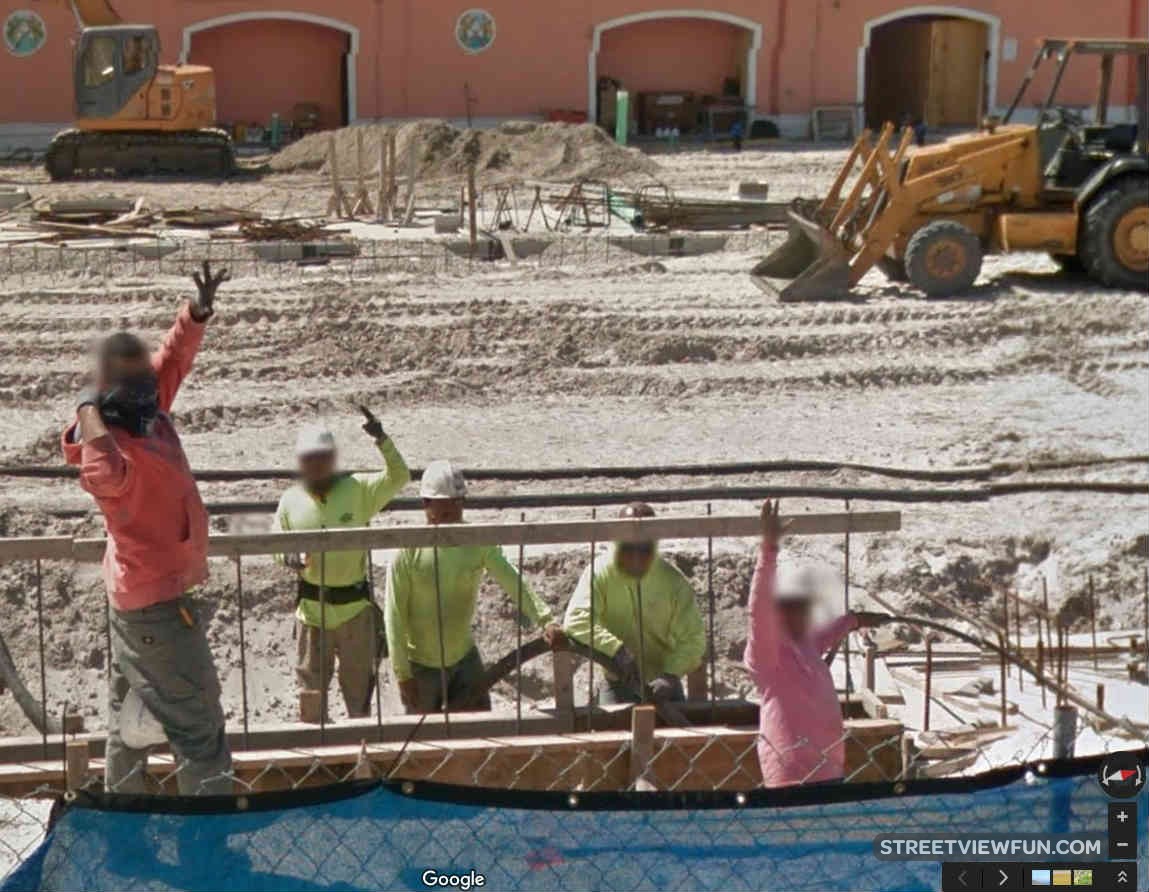The construction guys - STREETVIEWFUN