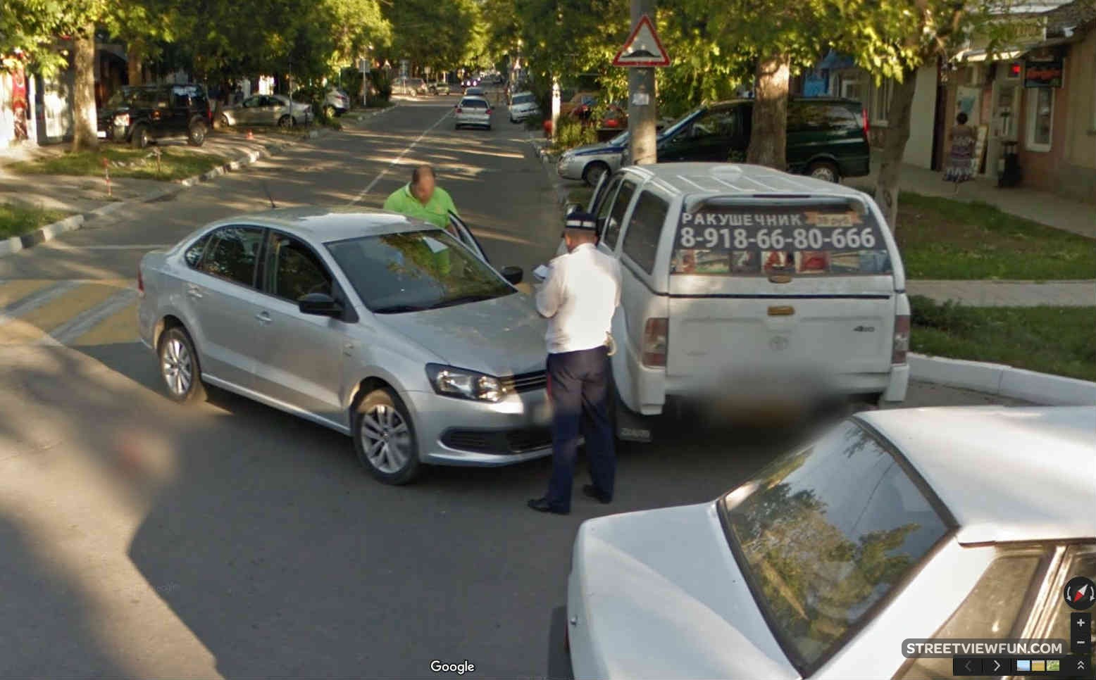 Russian bad driver - STREETVIEWFUN