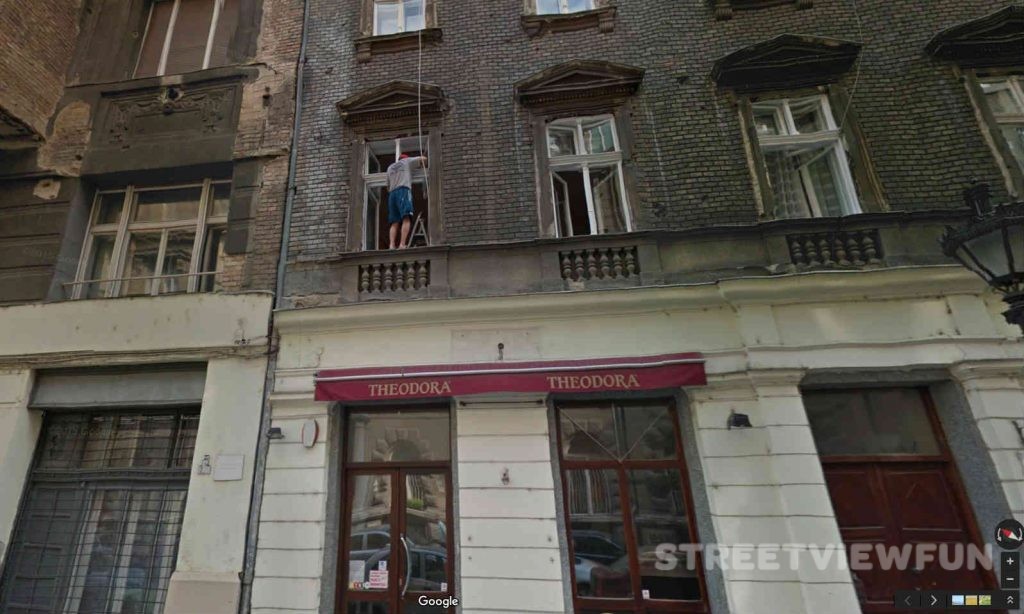 Safe? - STREETVIEWFUN