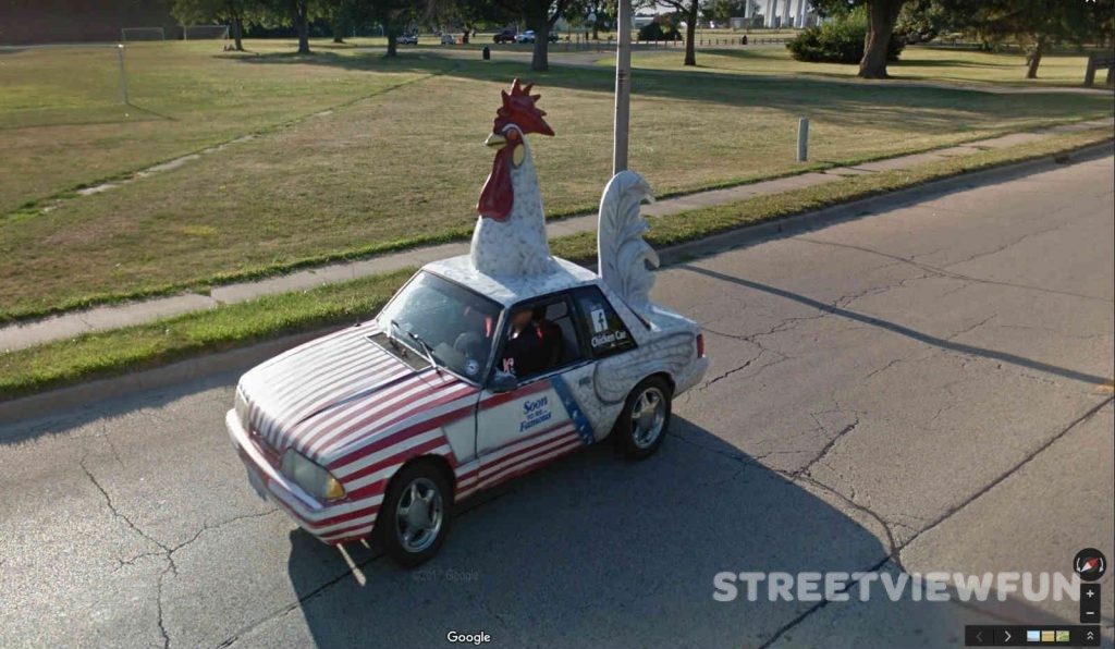 Chicken car in Illinois - StreetViewFun