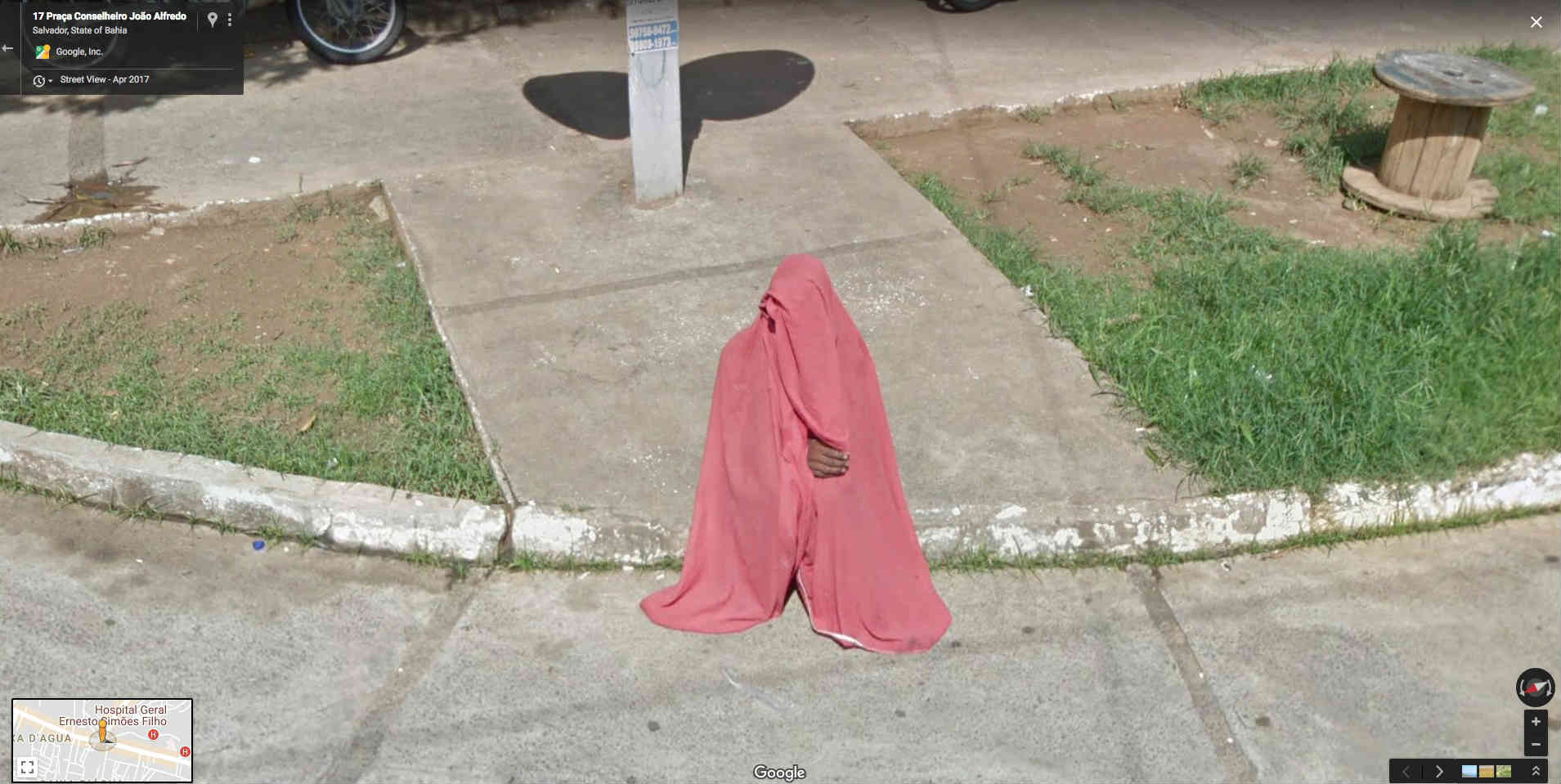 Pink ghost - STREETVIEWFUN