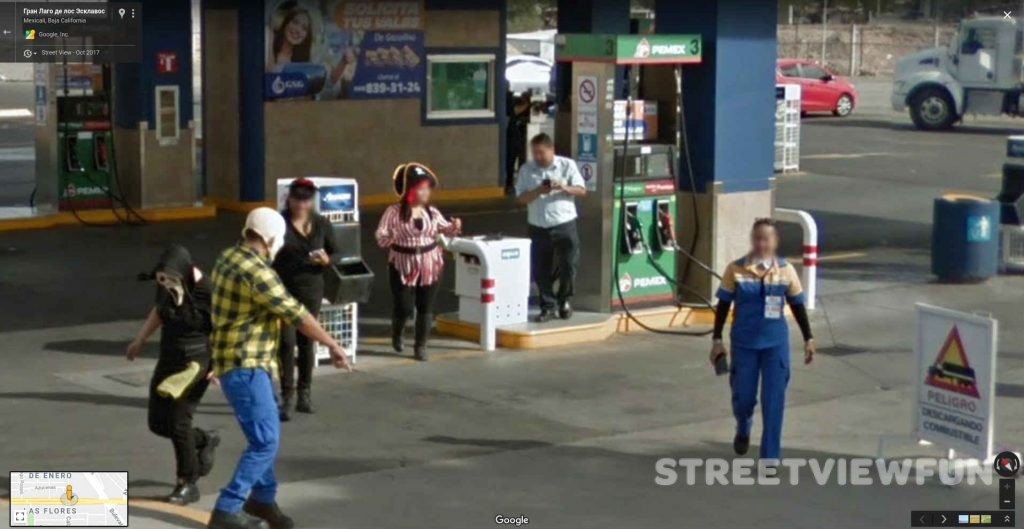 Crazy gas station - STREETVIEWFUN