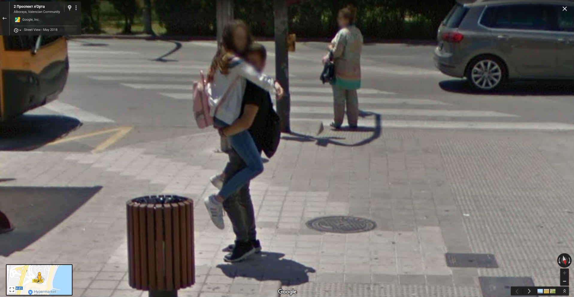 The Couple - STREETVIEWFUN