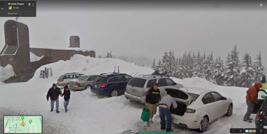 Another mooning, this time in New York - StreetViewFun