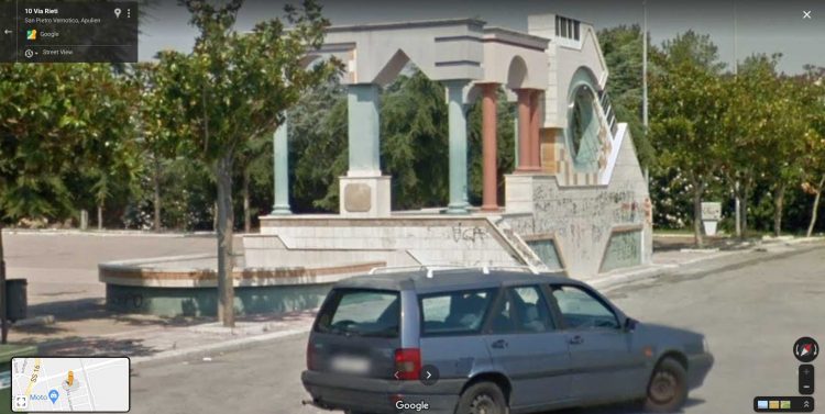 A strange temple - STREETVIEWFUN