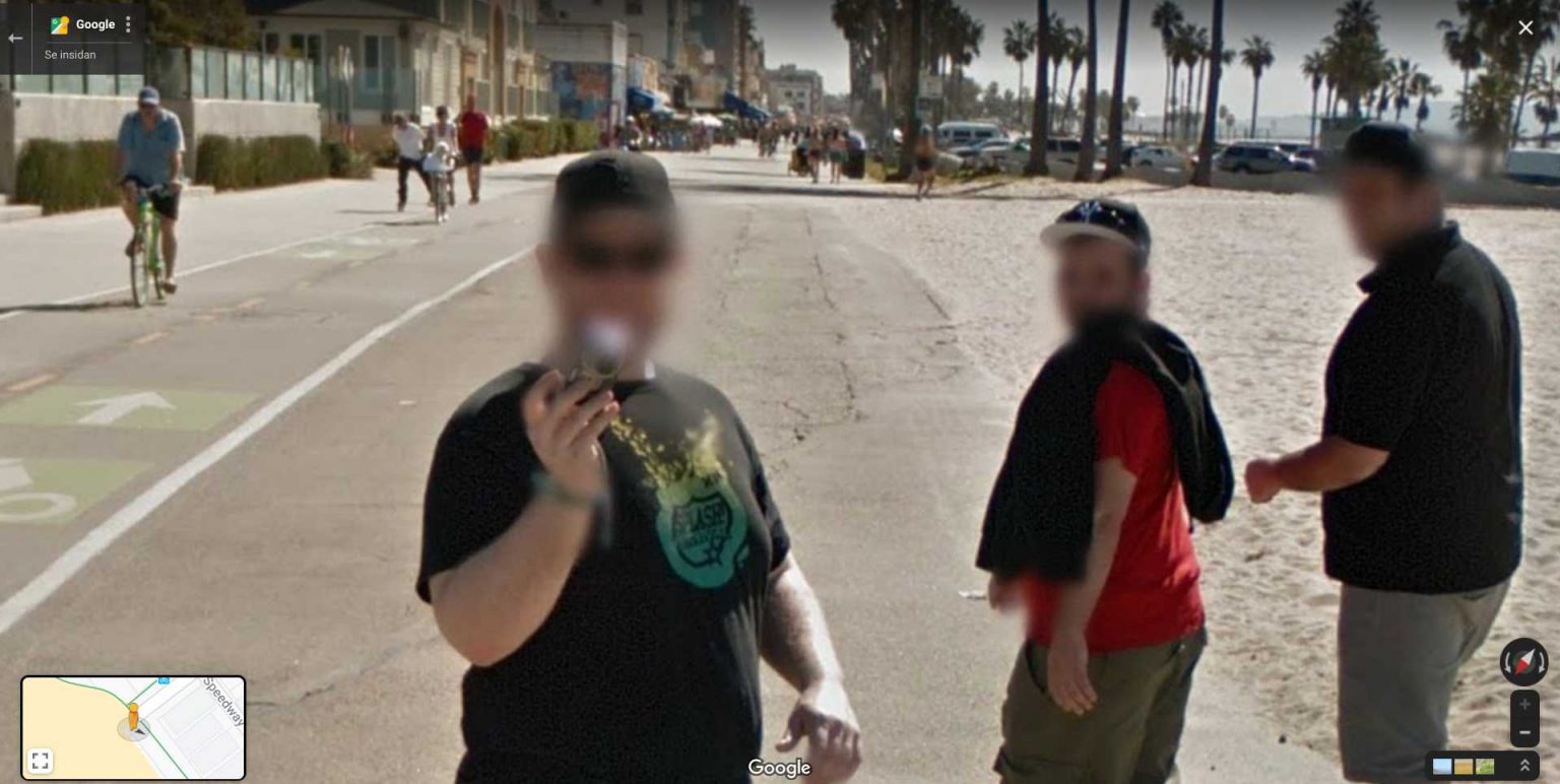 Filming Google Street View? - STREETVIEWFUN