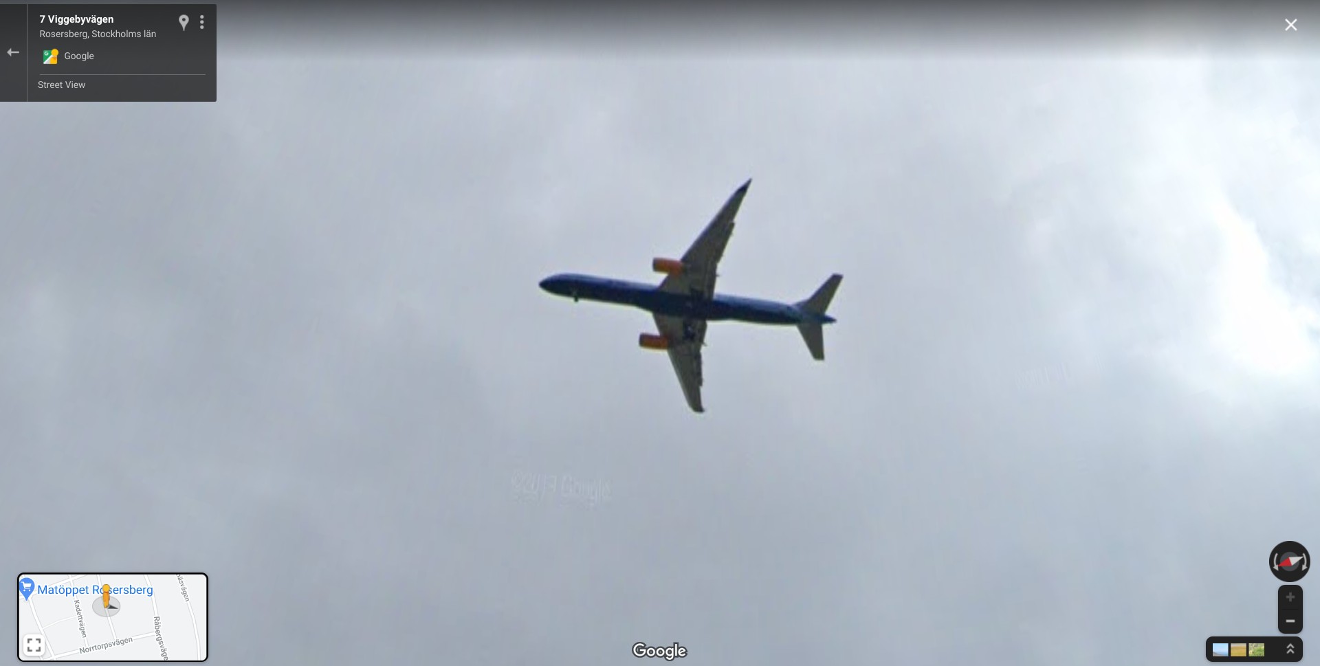 Airplane over Sweden - STREETVIEWFUN