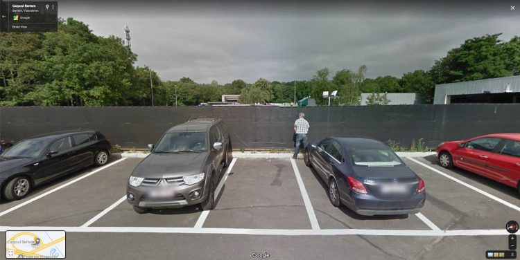 At the carpool parking - STREETVIEWFUN