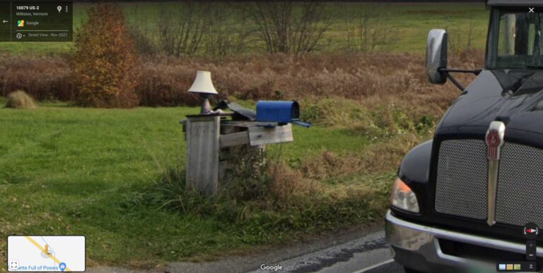 Redneck mailbox - STREETVIEWFUN