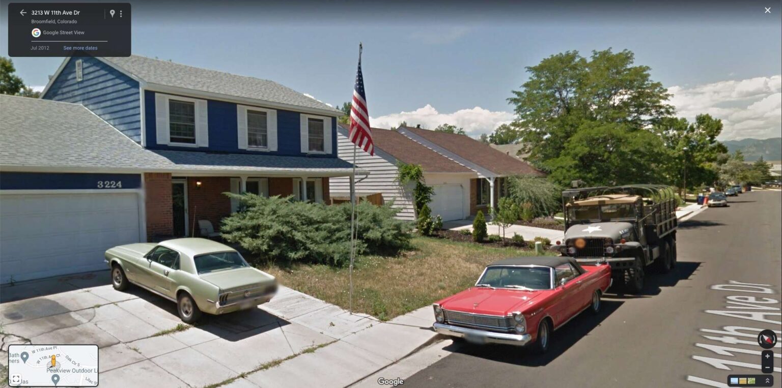 Interesting car lineup - STREETVIEWFUN