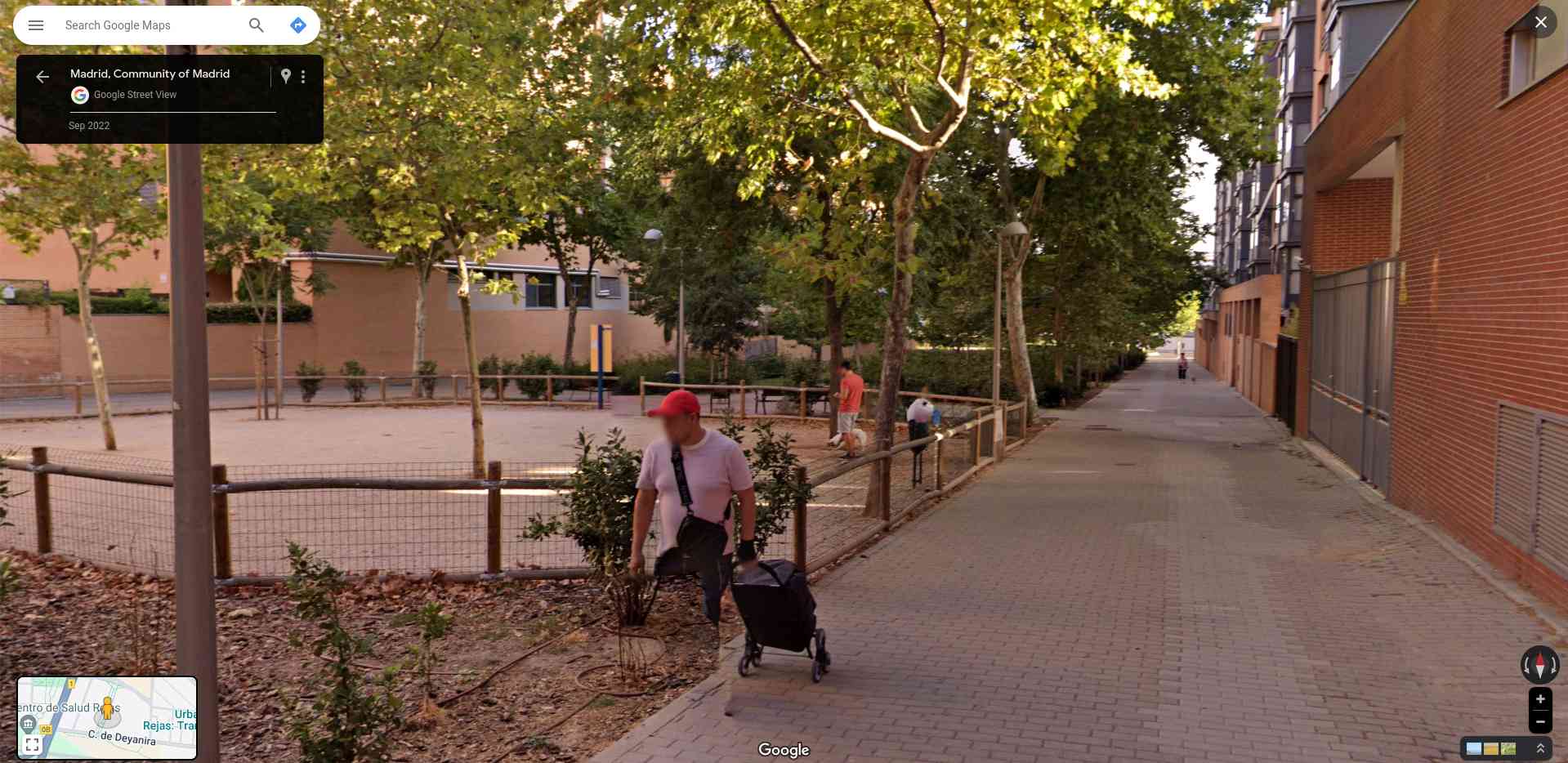 oops!...left my legs at home - STREETVIEWFUN