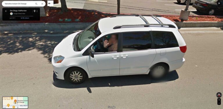 StreetViewFun - Page 3 of 1800 - Funny Street View Google Maps images