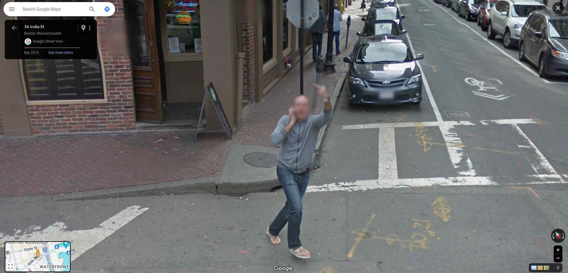 Flipping off the bird - STREETVIEWFUN