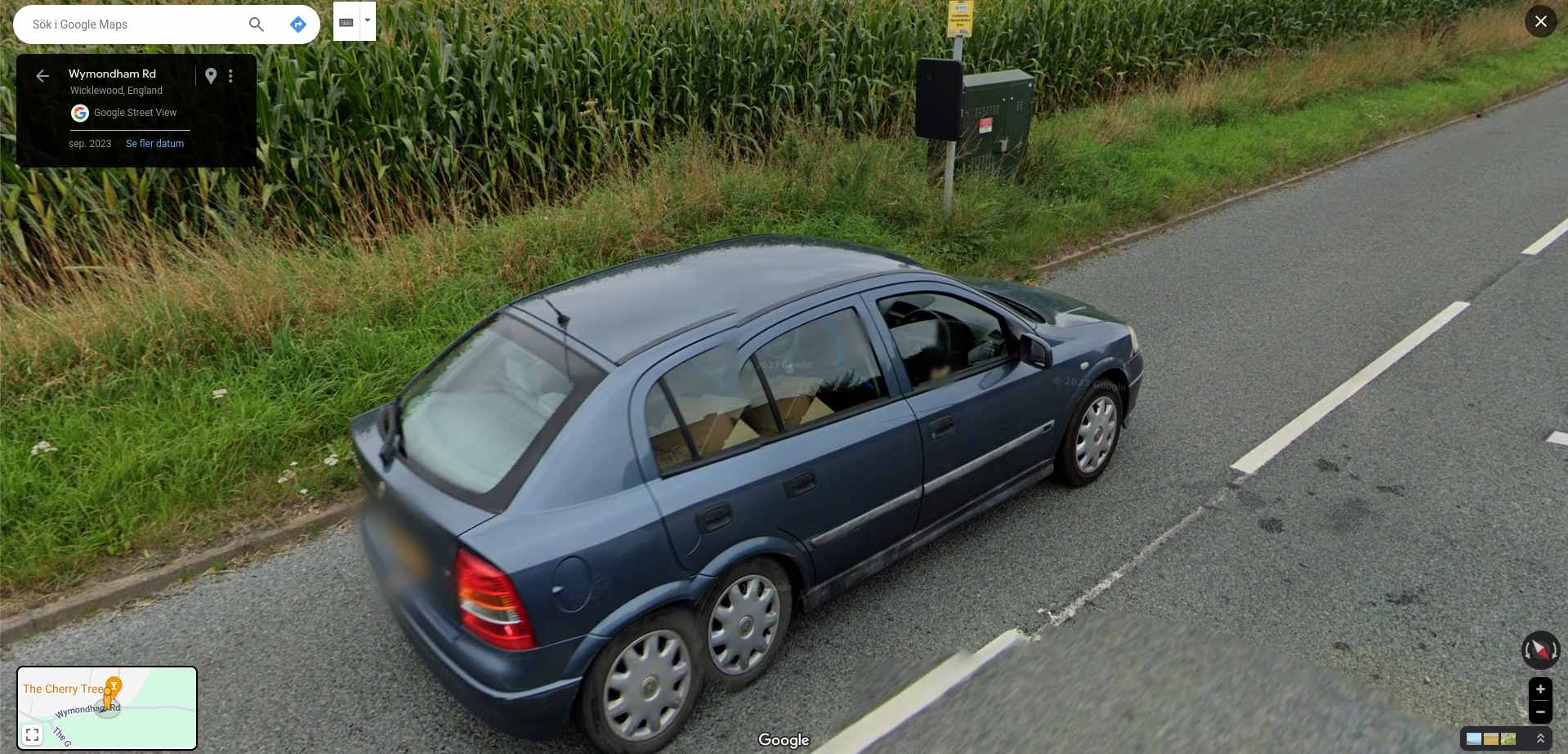 Six-Wheel Vauxhall Astra - STREETVIEWFUN