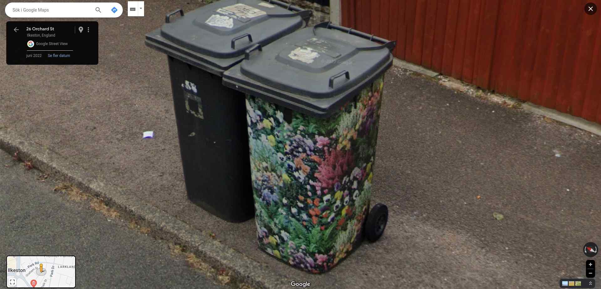 Flower bin - STREETVIEWFUN