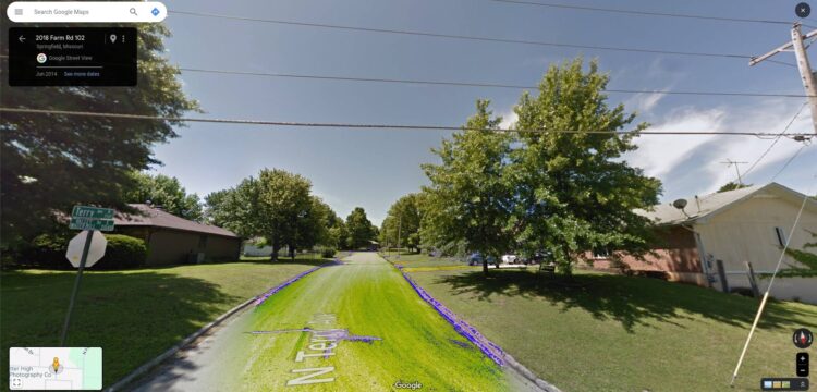 Blue and green street - STREETVIEWFUN