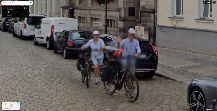 Nice day for cycling - STREETVIEWFUN