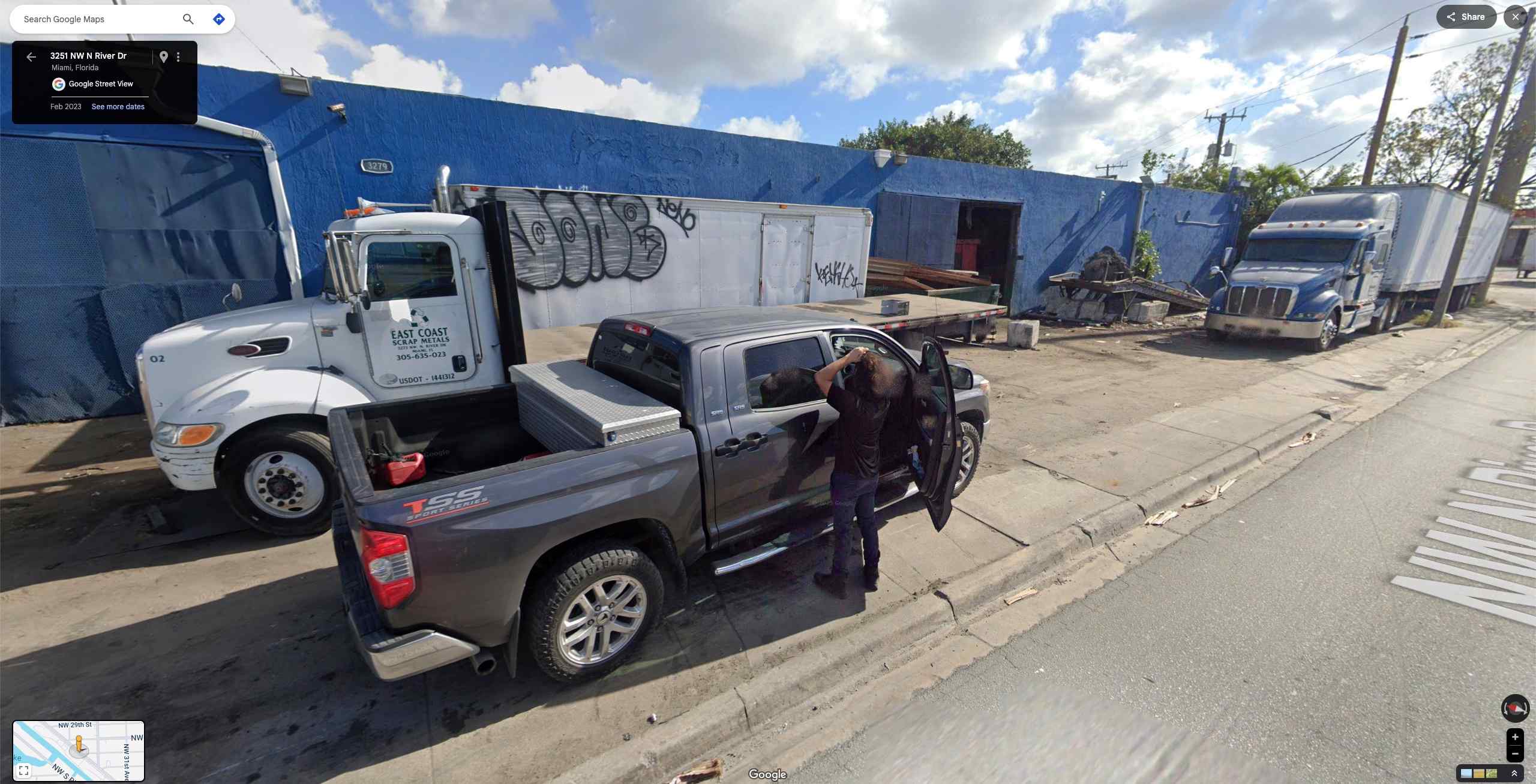 Add additional door handle + badge option to your Tundra - STREETVIEWFUN